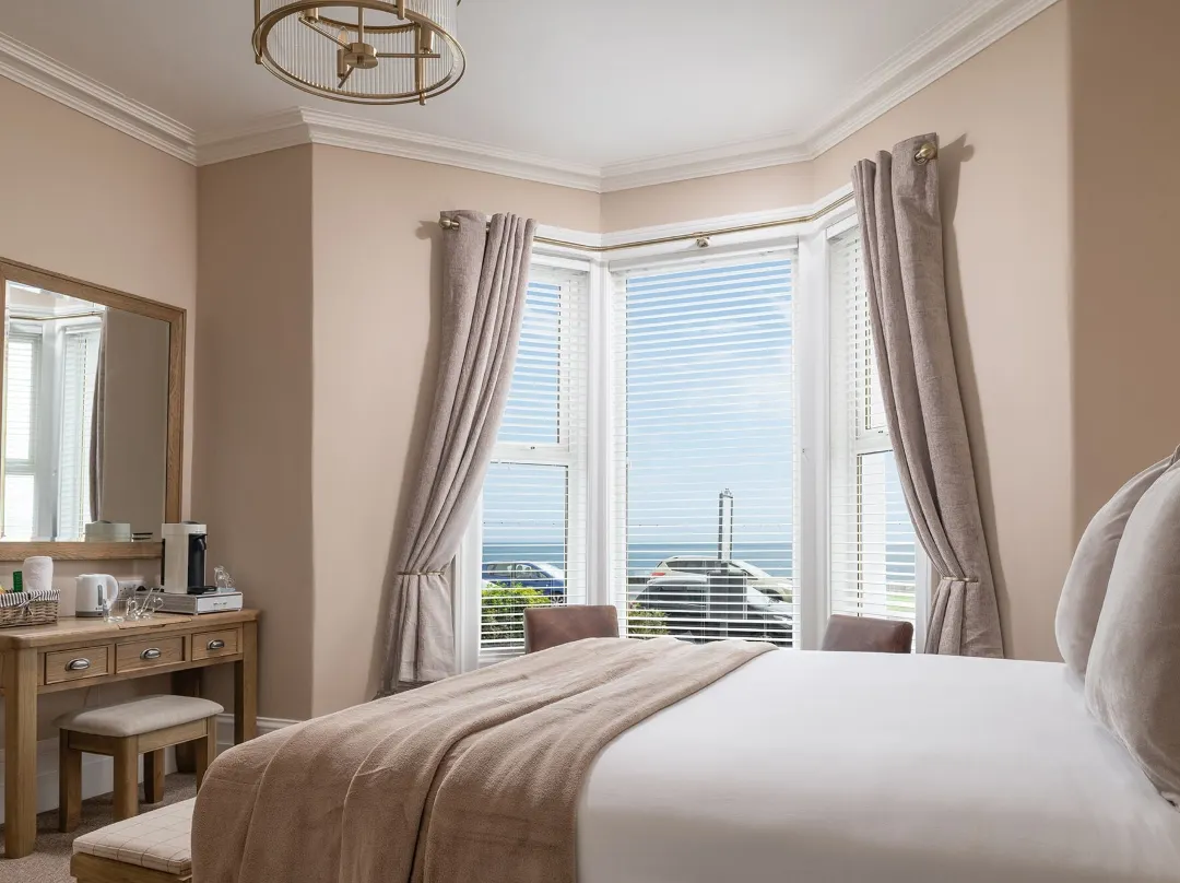 Pebble House - Llandudno