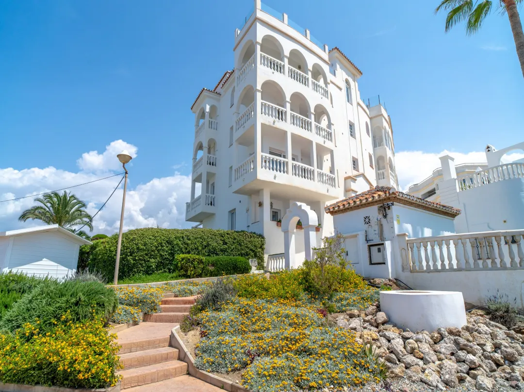 Villa In Nerja Near Burriana Beach - Nerja