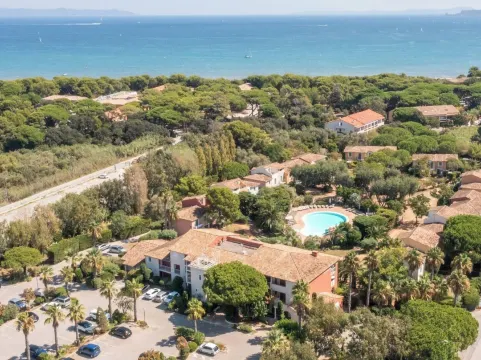 Résidence Pierre & Vacances Le Hameau De La Pinède - French Riviera