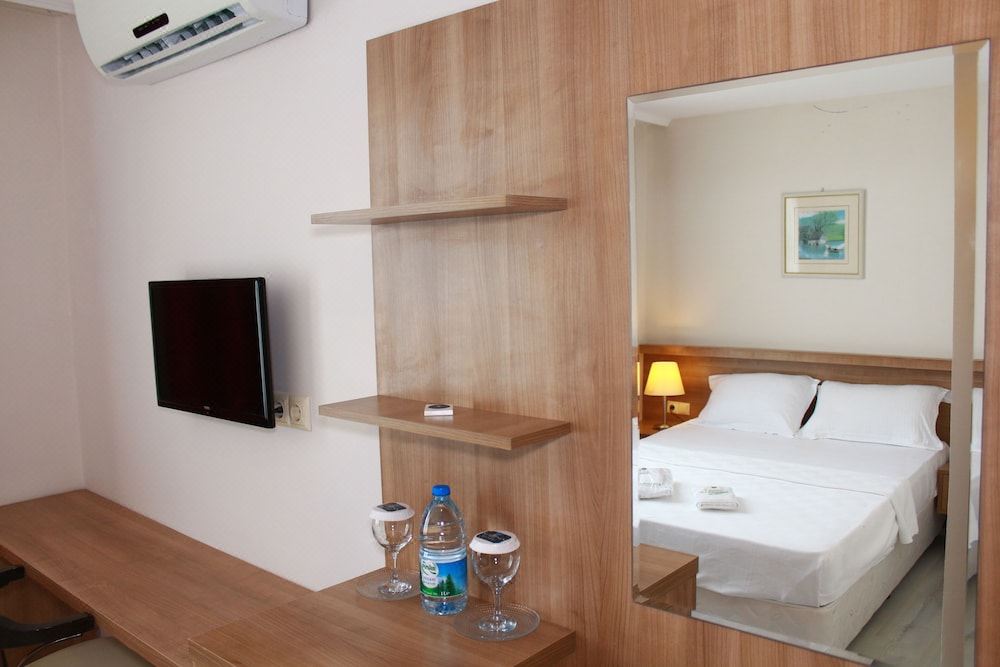 Sinopsis Resort Otel - Sinop