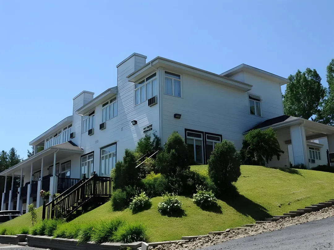 Hôtel Au Petit Berger - Charlevoix