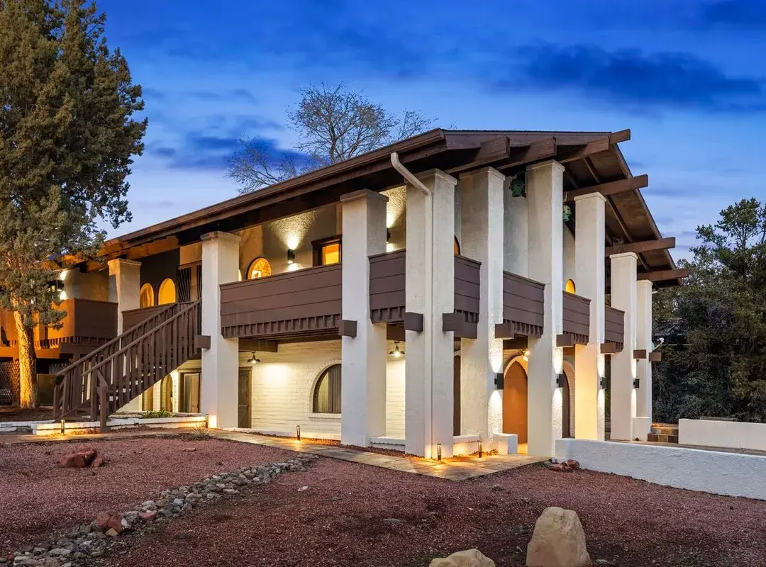Scenic Wrap-around Deck, Hot Tub And Arcade Games - Gorgeous Retreat - Sedona, AZ