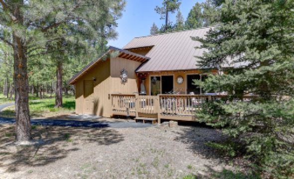 Cozy Cabin with Outdoor Deck and Bike Path Access - Charming Retreat ...