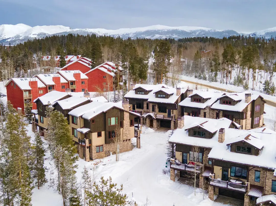 Stunning Mountain Views And Cozy Comfort - Charming Retreat - Fraser, CO