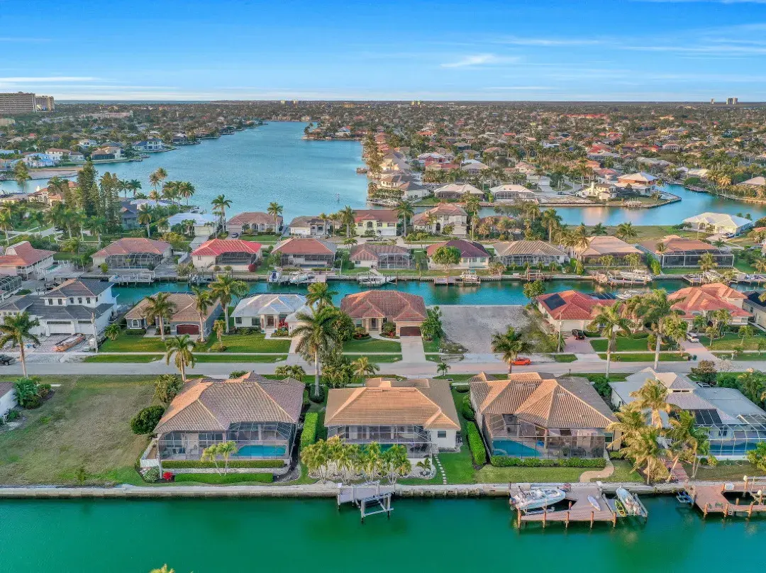 Tropical Paradise With Heated Pool And Outdoor Grill - Exquisite Escape - Marco Island