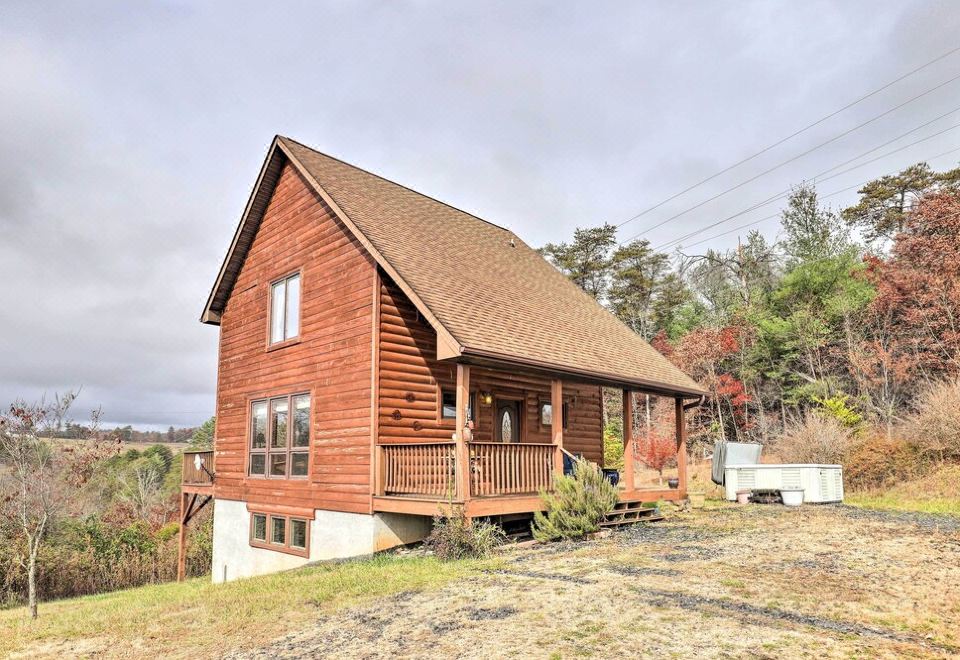 Charming Alexander Cabin w/ Private Hot Tub!の宿泊プラン一覧・口コミ・予約 - フレンチ・ブロード ...