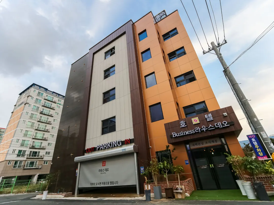 Pohang Jangseongdong Lausdeo - Gyeongju-si
