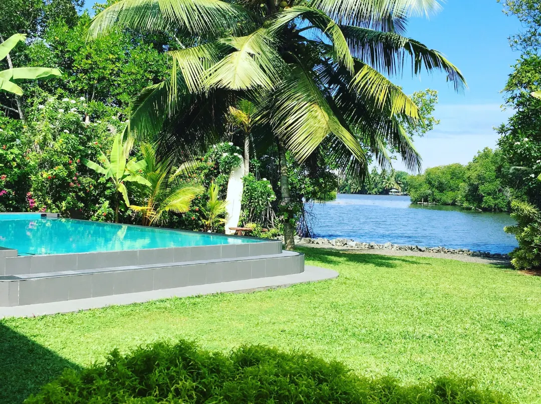 Lagoon Bentota - Bentota