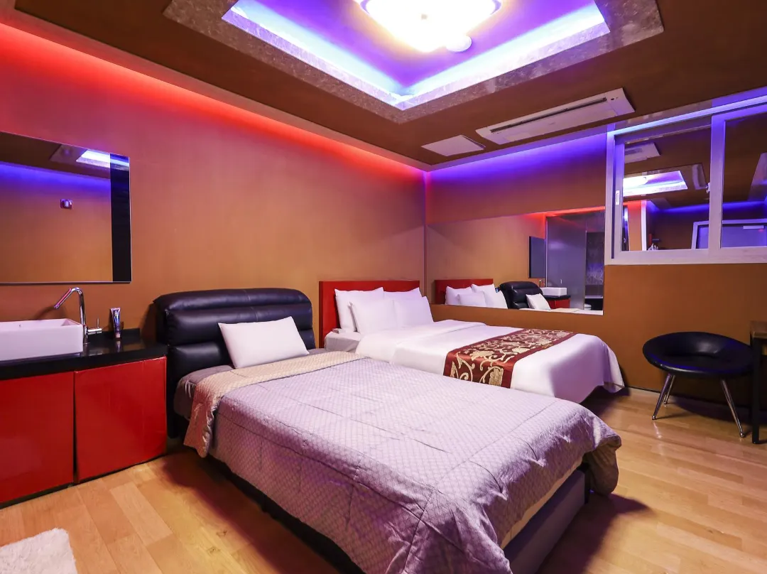 Gongju Q Self Check-in Motel - 예산군