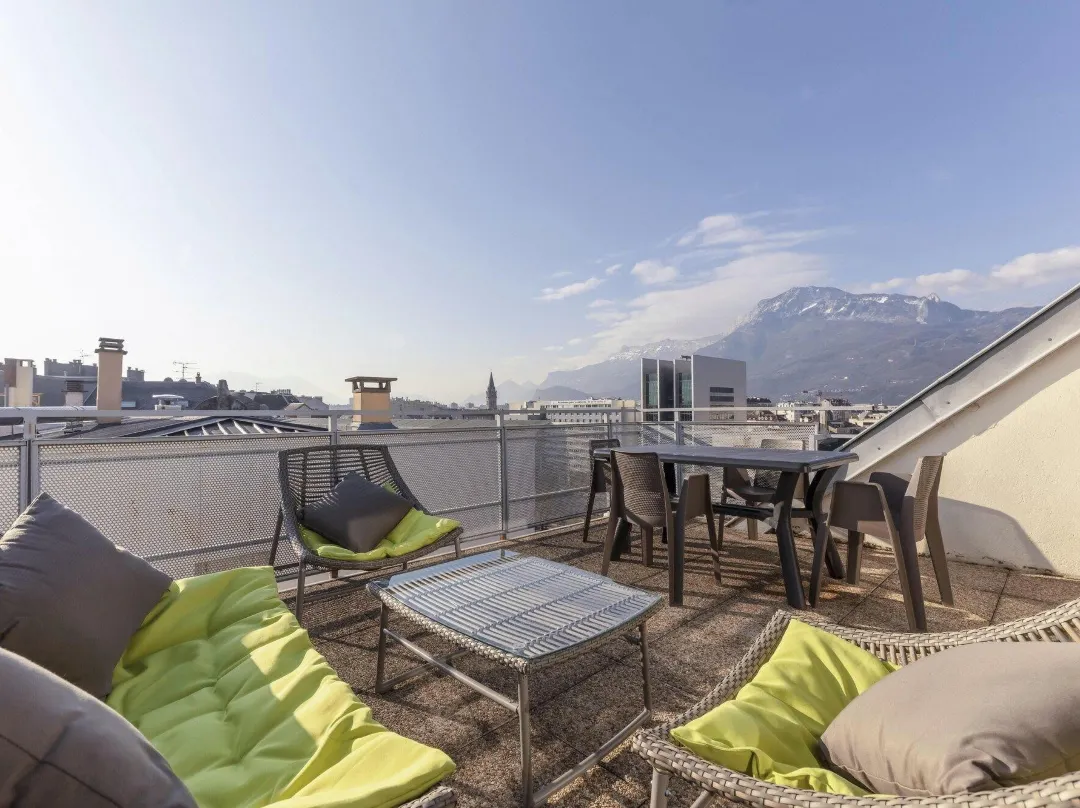 Residhotel Le Central'gare - Grenoble
