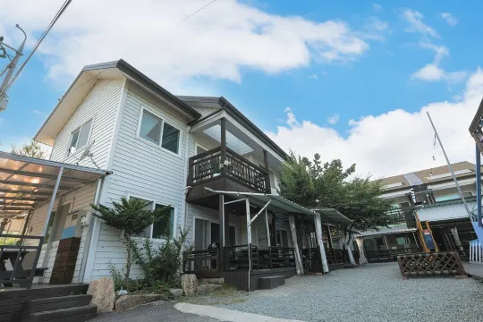 Goesan Byeolbit Pension - 상주시