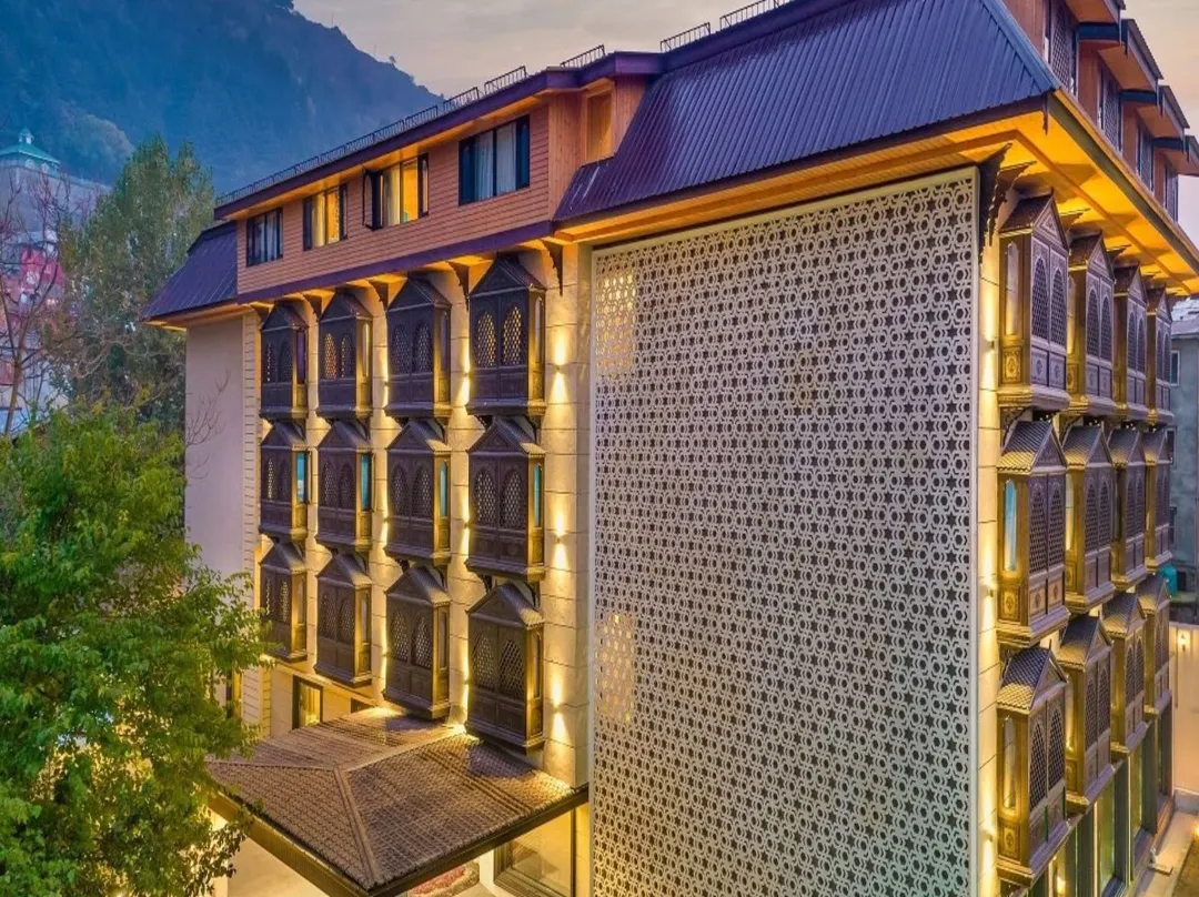 Hotel Snowland Srinagar - Srinagar