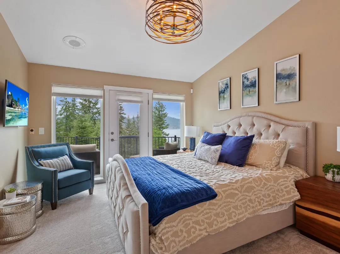 Stunning Views And Hot Tub Oasis - Luxurious Echo Bay Retreat - Idaho