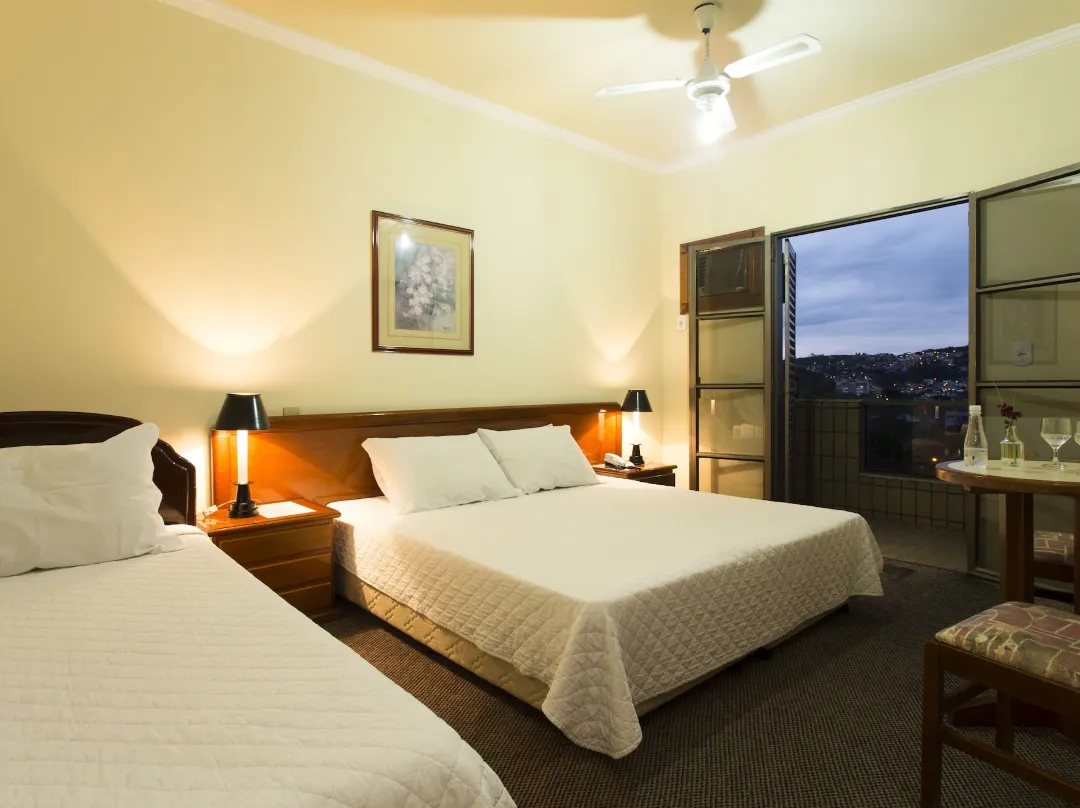 Hotel Lopes Caxambu - Caxambu