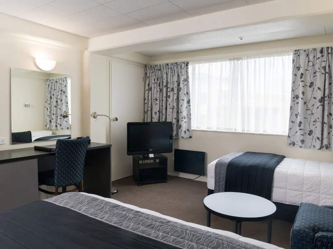 West Plaza Hotel - New Zealand