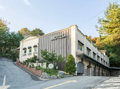 Sejong Jajamu Motel - Daejeon