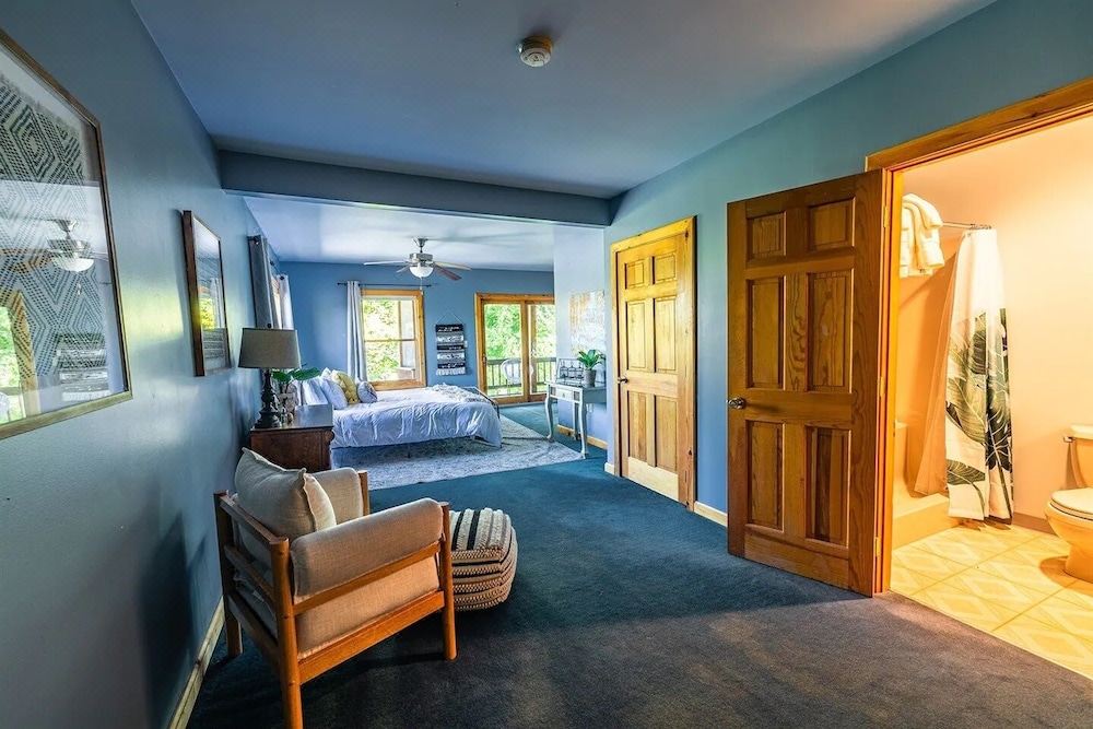 Point Au Roche Lodge - Plattsburgh, NY
