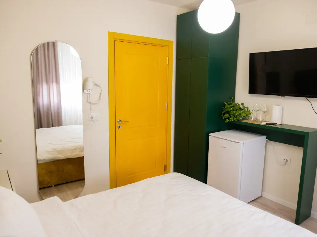 Three Doors Apartments, Papaya 1-bedroom Apartment - Tirana