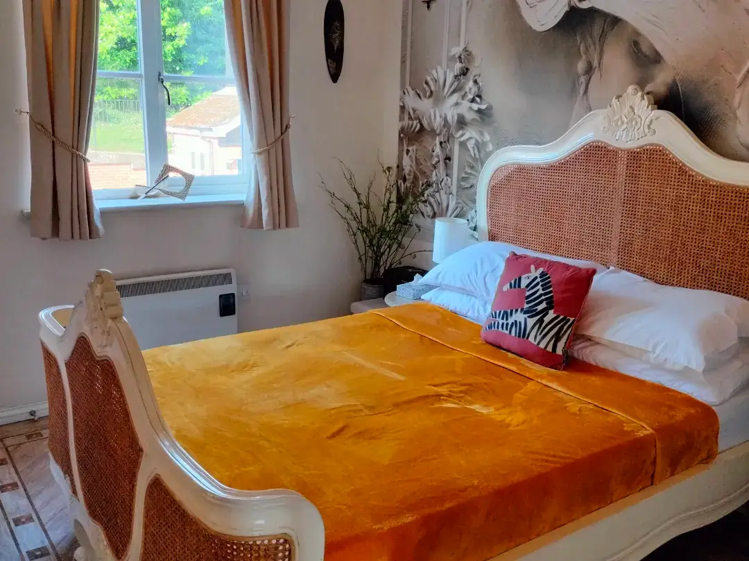 Canalside Chic – Your London Escape Starts Here! Wifi And Airport Transfers - Hemel Hempstead