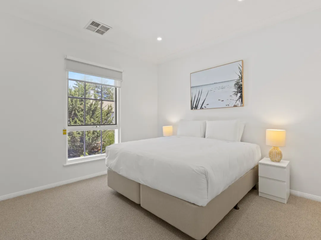 Elegant 3-bed Home From Sunny Glenelg Beach - Glenelg