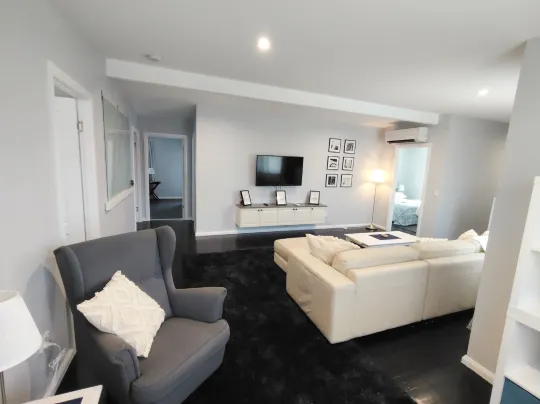 Carefree Comfort Home - Brisbane