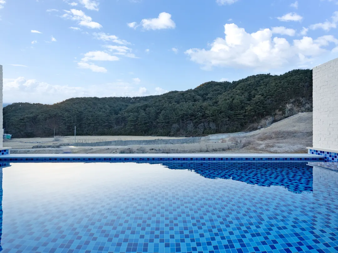 Gyeongju Edis Poolvilla - Gyeongju-si