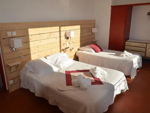 Logis Hôtel Panoramique César - Bonnieux