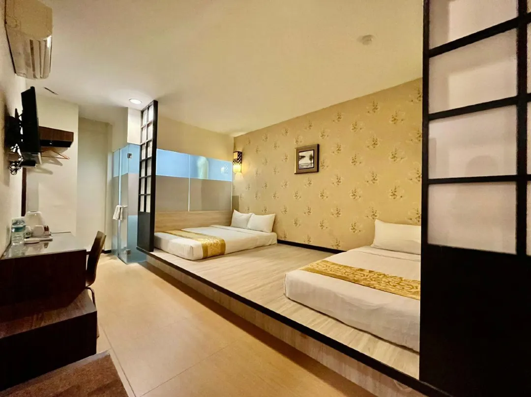 Eight Days Boutique Hotel - Impian Emas - Skudai