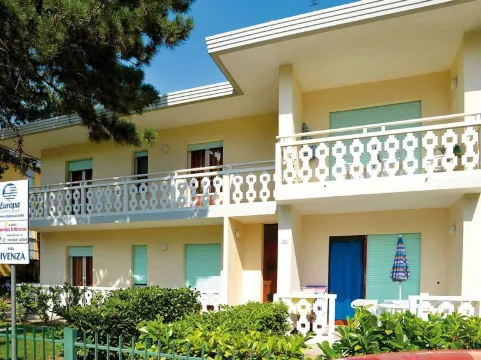 Luogo Di Vacanza Luminoso E Arioso Per 6 - Bibione