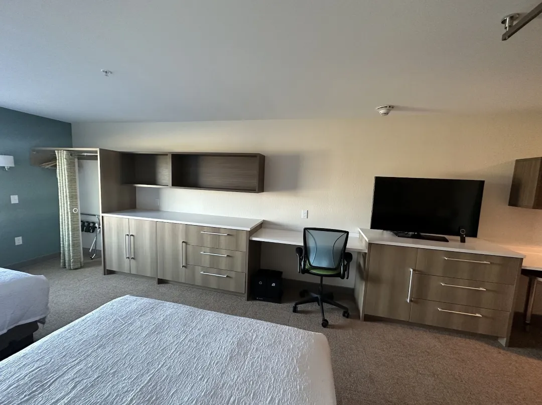 Home2 Suites By Hilton Racine - Kenosha, WI