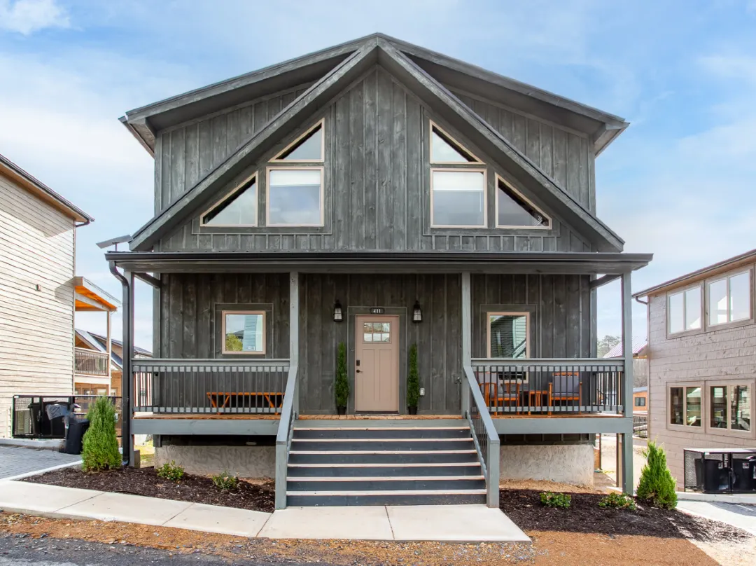 Private Hot Tub And Indoor Pool Access - Stunning Mountain Retreat - Sevierville, TN