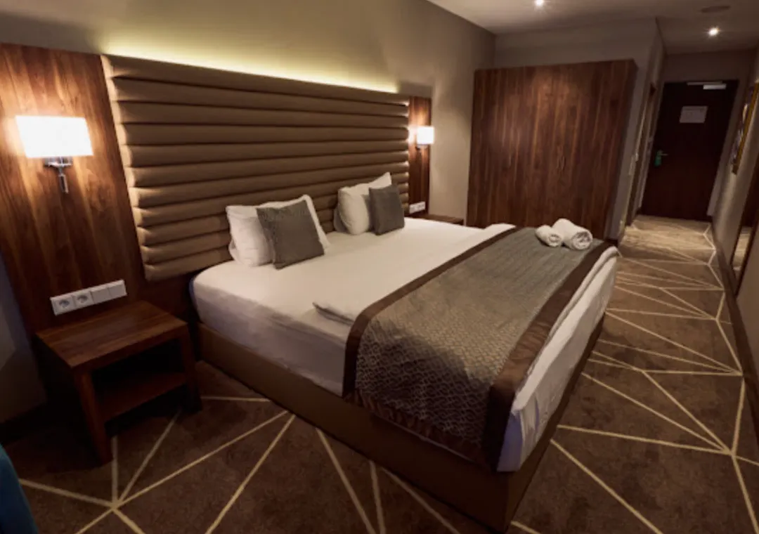 Puzzle Hotel Airport Frankfurt - Rüsselsheim