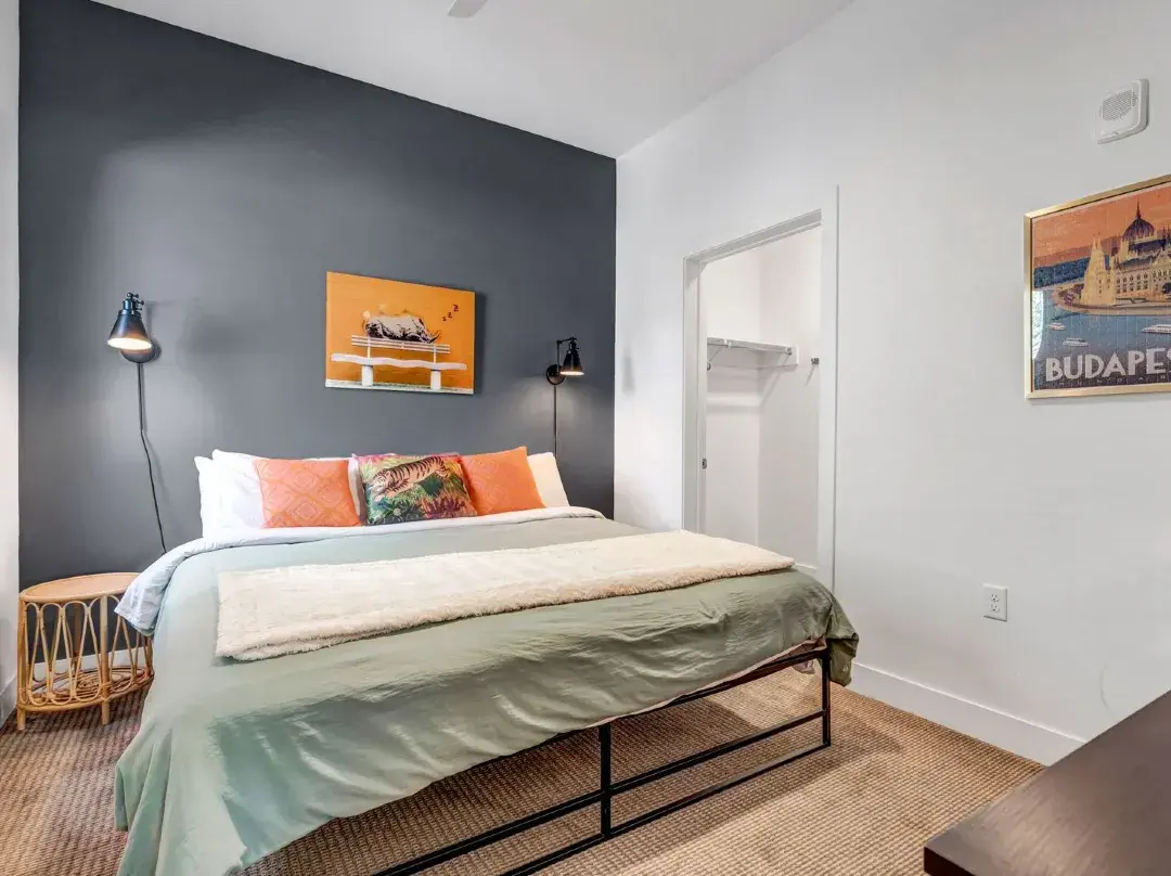 Private Patio And Secure Parking In Art District - Charming Oasis - Denver, CO