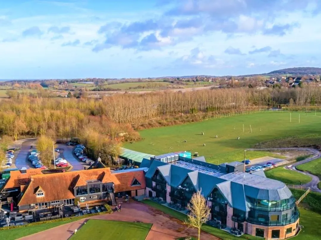 Cave Hotel & Golf Resort - University of Kent, Canterbury Campus