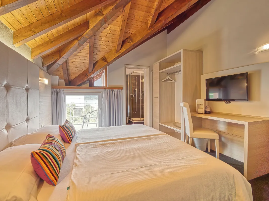 $@ Home Hotel Locarno - Canton of Ticino