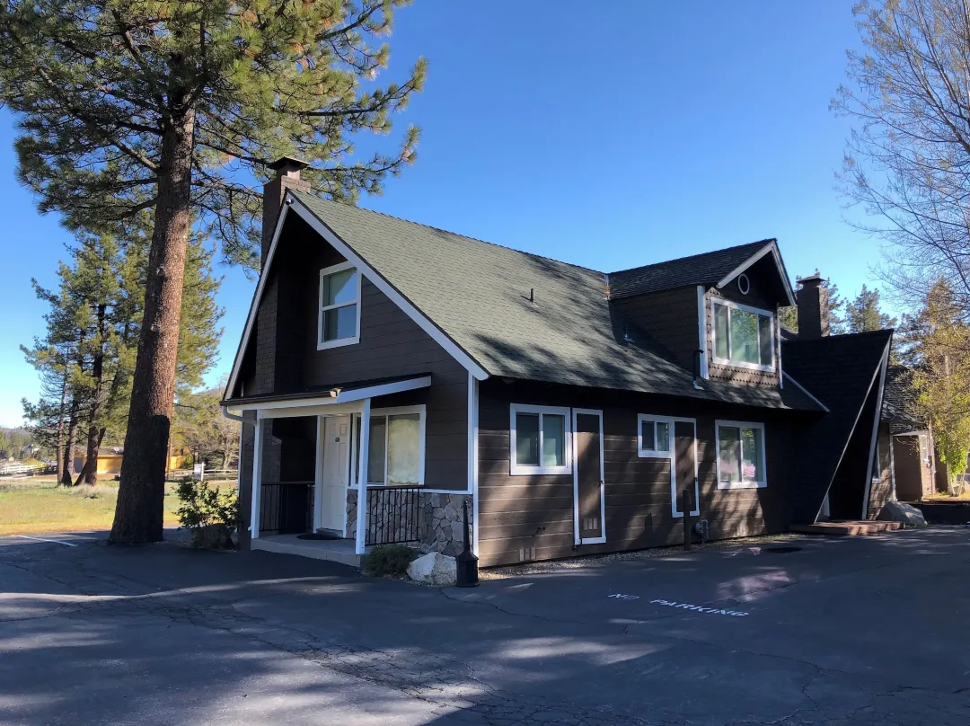 Bay Meadows Resort - Big Bear Lake, CA