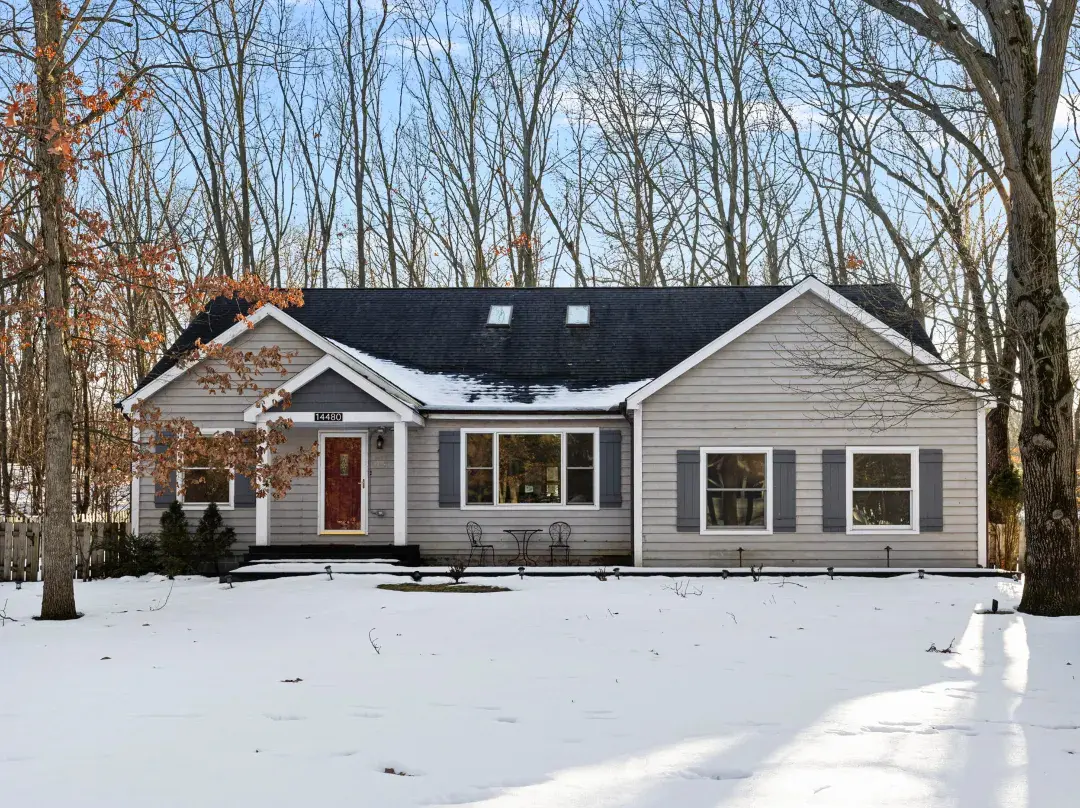 Charming Getaway With Fireplace And Modern Kitchen - Elegant Retreat - New Buffalo, MI