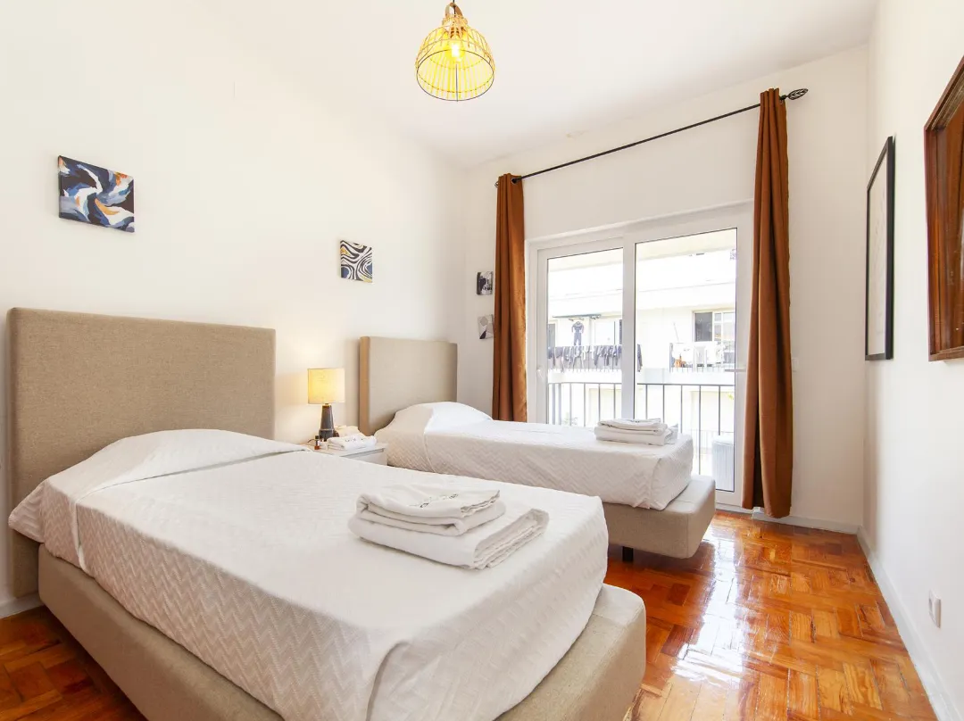 Y 04 - Bedroom 4 In Trindade Sun Guesthouse - Lagos