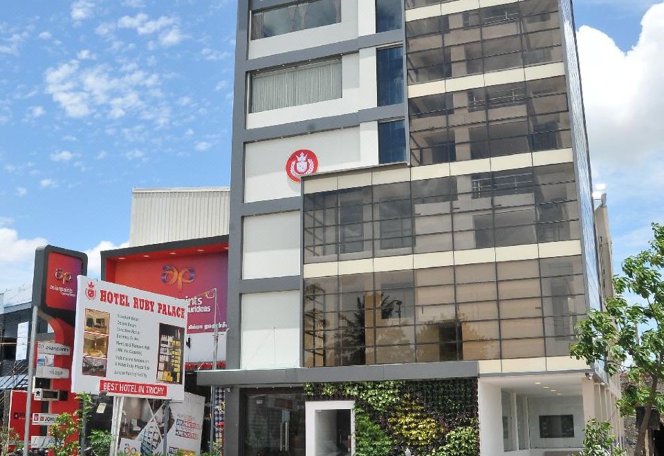 Hotel Ruby Palace Trichy | Trip.com