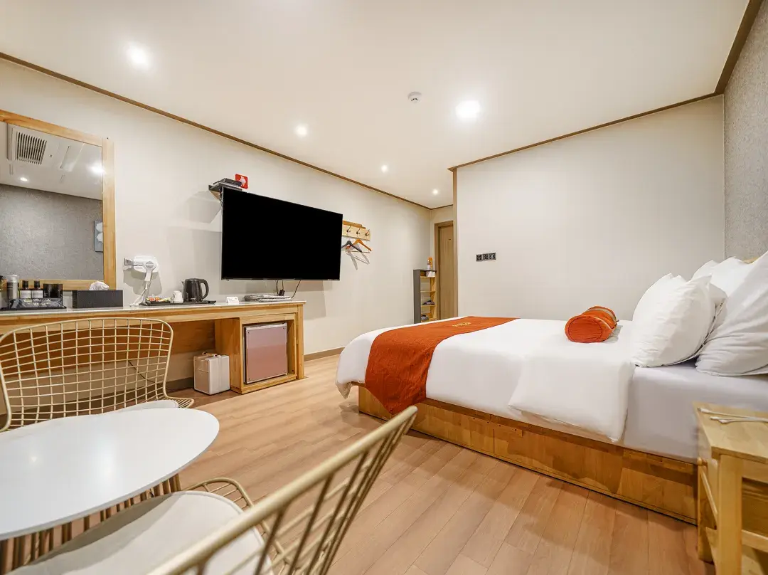 Anseong Tourist Hotel H - 안성시