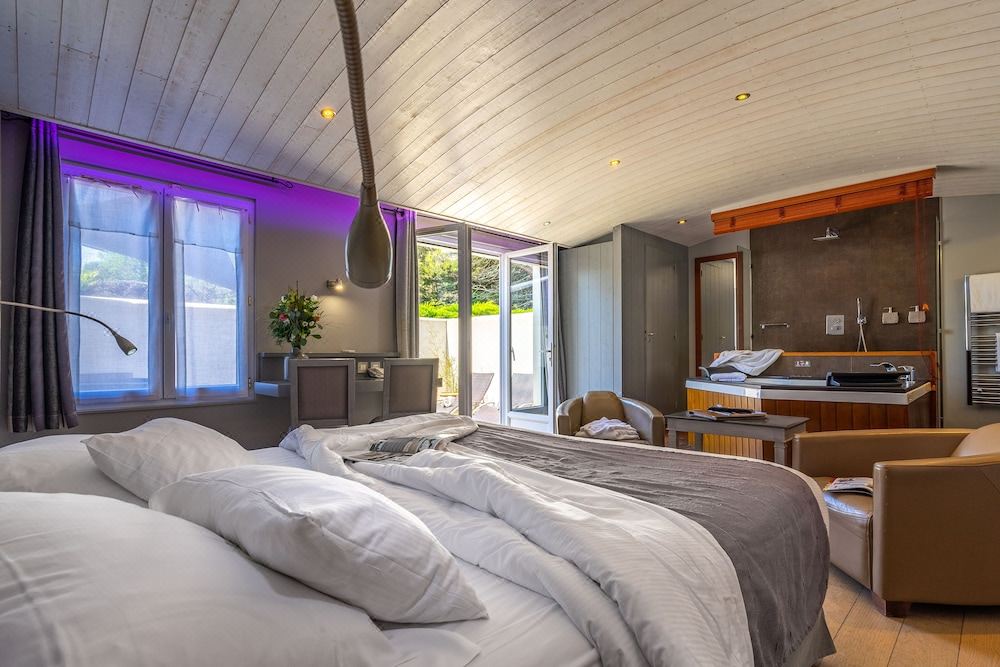 Elégance Suites Hôtel - Ile De Ré - 헤 섬