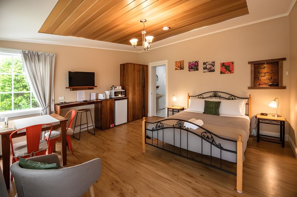 Alexandria Bed And Breakfast - Tasmania