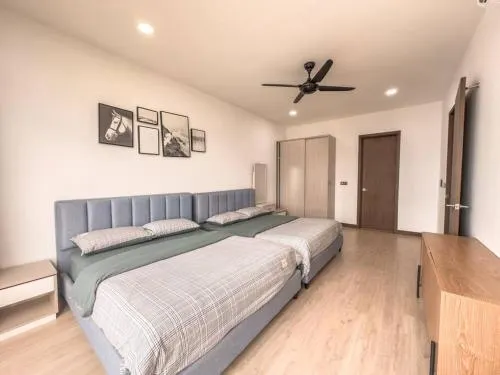 [Starry X Delux] 8-10pax *Free Netflix Access - Masai