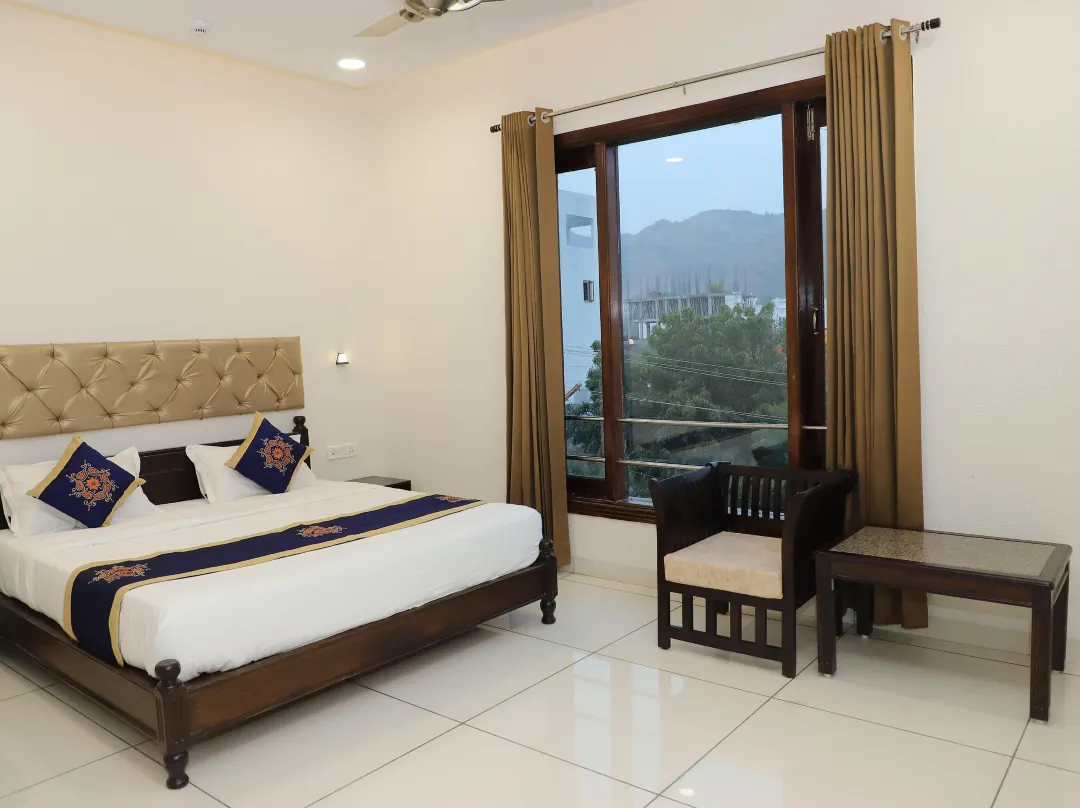 Clover Inn - Udaipur
