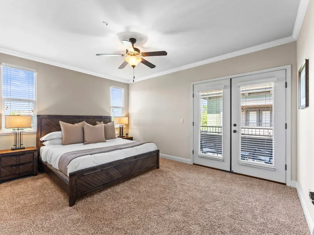 New Chic 2br Stay With Heated Pool, Gym & Mini Golf - Reno, NV