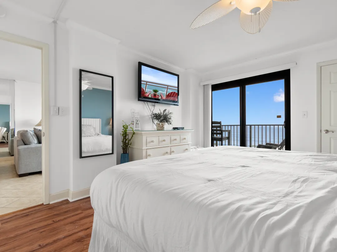 Breathtaking Ocean Views And Outdoor Pool - Stunning Coastal Oasis - North Myrtle Beach, SC