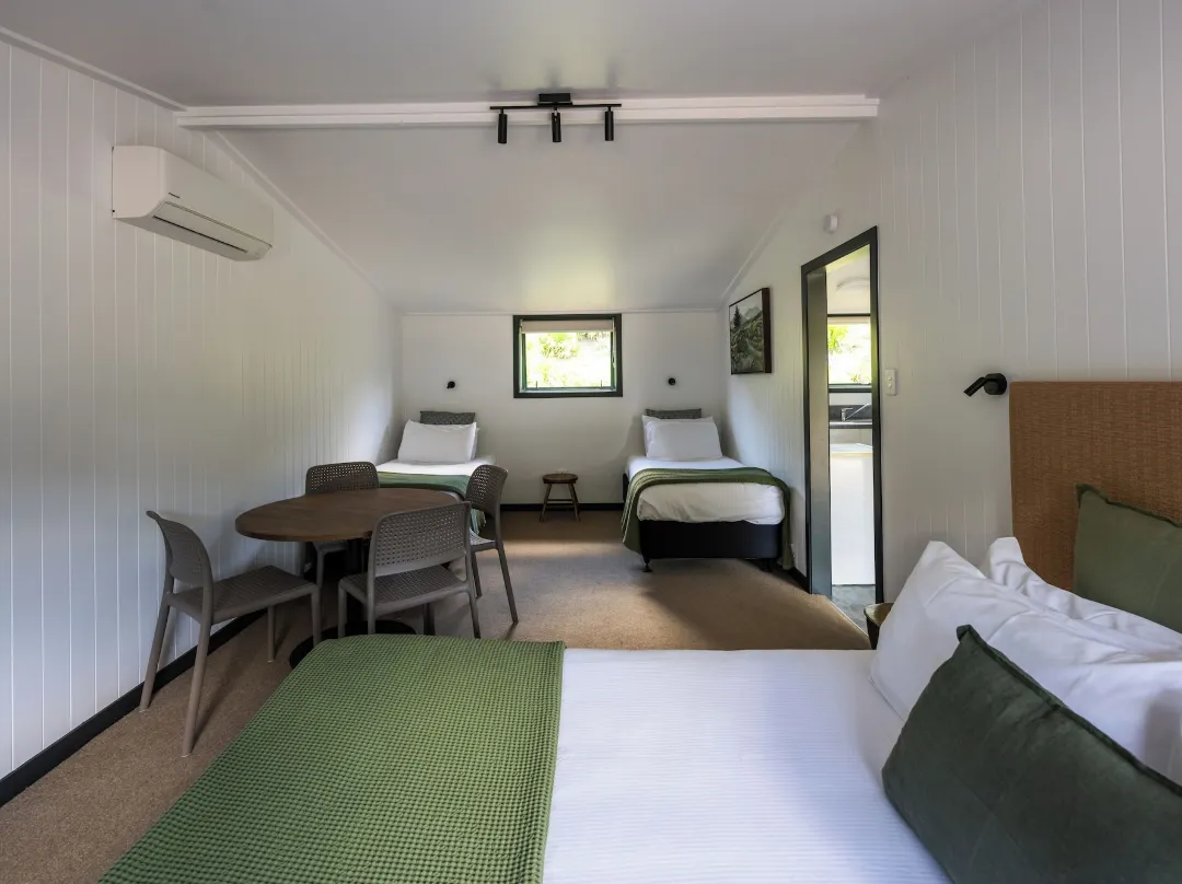 Opal Hot Springs & Holiday Park - Bay of Plenty