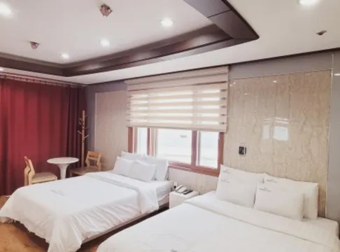 Gyeongpo Emerald Beach Hotel - Gangneung-si