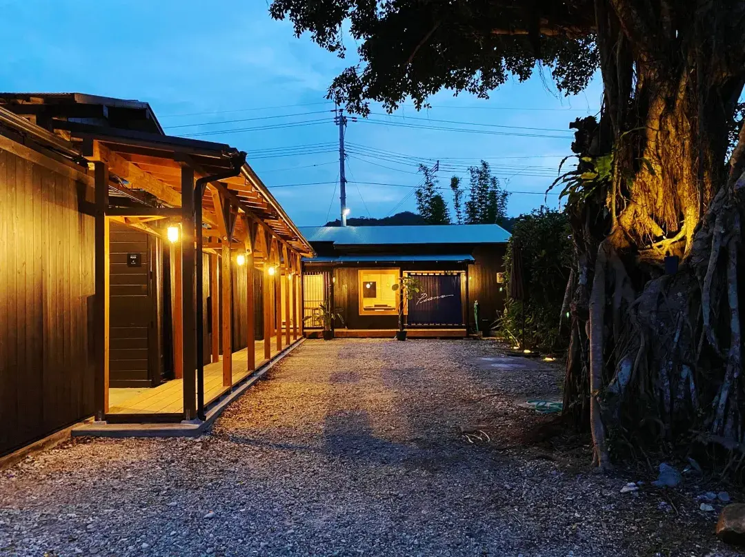 Piano Amami An Inn Where Friends Can Gather Under - Amami