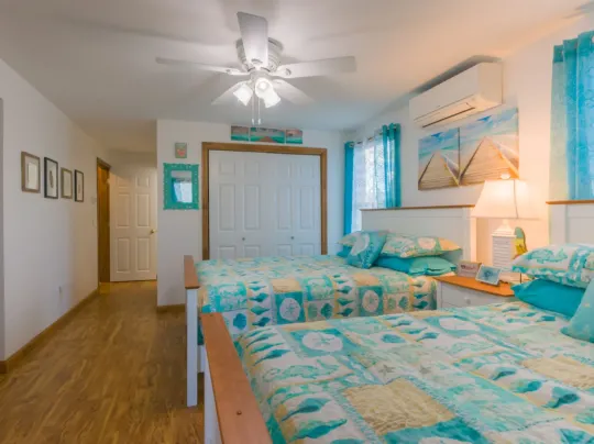 Spectacular Coastal Views And Modern Comforts - Charming Cape Cod Haven - Sandwich, MA